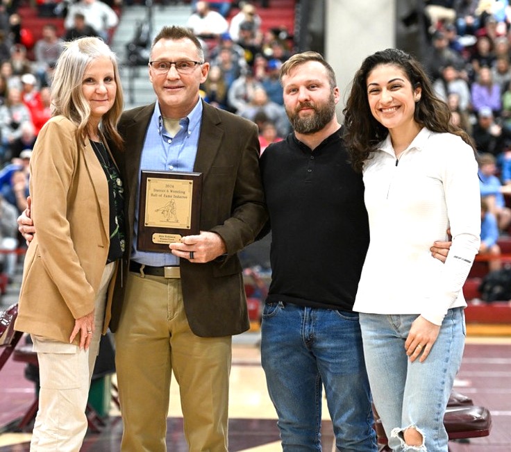 Robinson enters D6 Wrestling Hall of Fame | News, Sports, Jobs - The ...